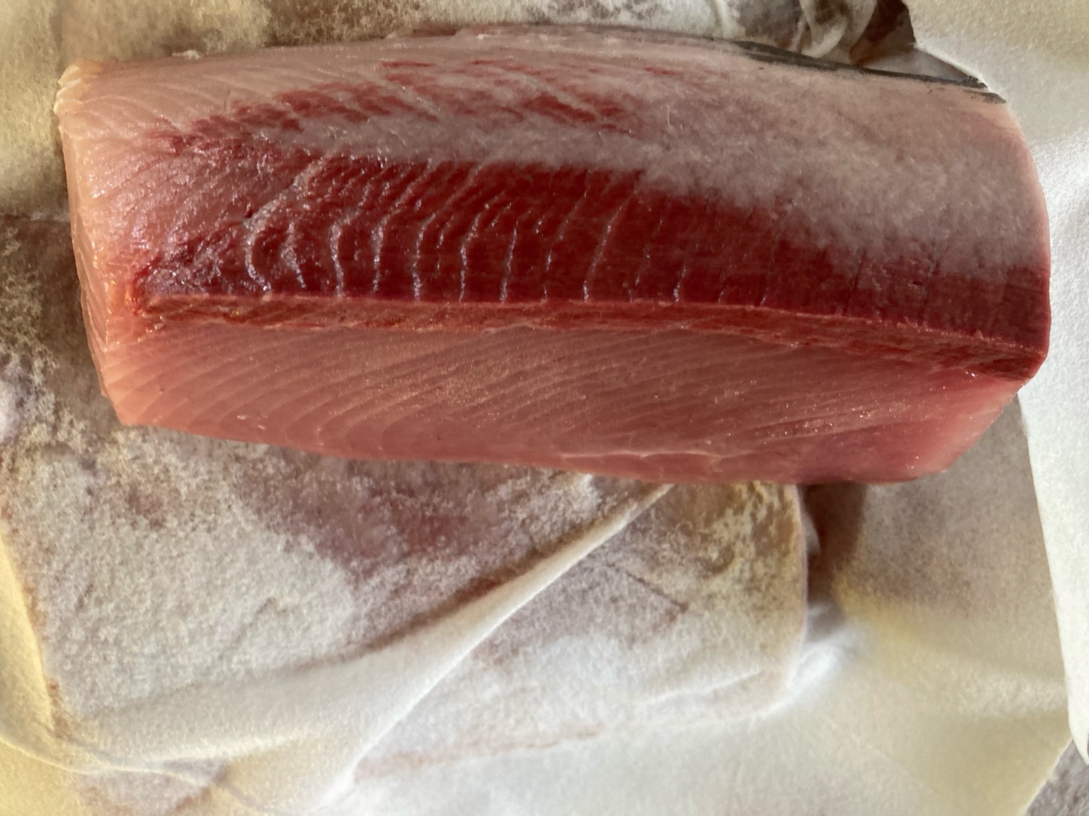 ブリ脂質15-18%6-7k台1入約6.7kg(定置) | UUUO(ウーオ)